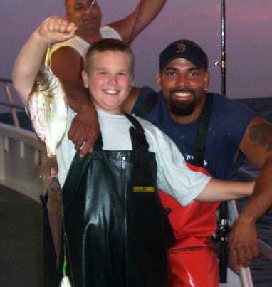 Prowler 5 fishing charter Atlantic Highlands, NJ
